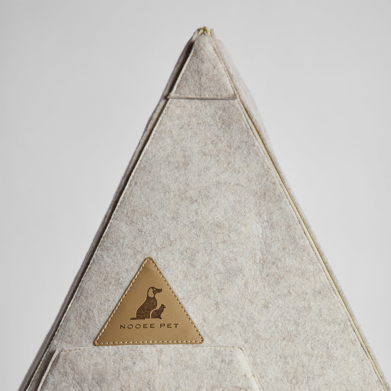 Nooee Pet Teepee Bailey (M) – Foldable Travel Pet Teepee