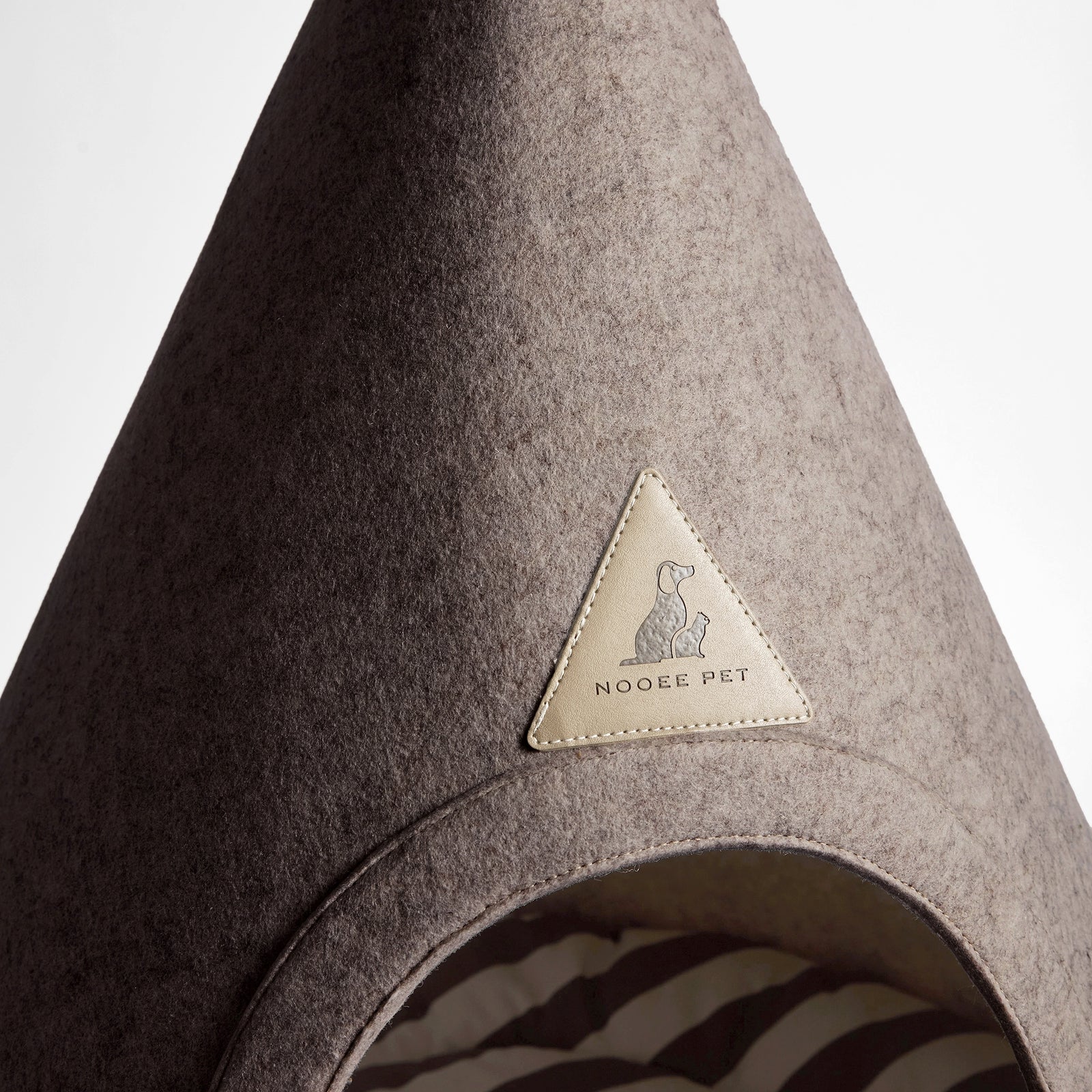 Nooee Pet Cave Buddy (L) – Cream | Stylish & Cozy Dog Bed for Small Dogs